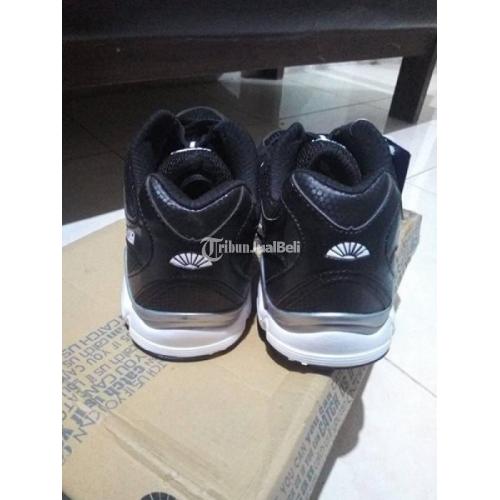 Sepatu Sneakers Kasogi Running Shoes Original Kondisi Baru Lengkap ...
