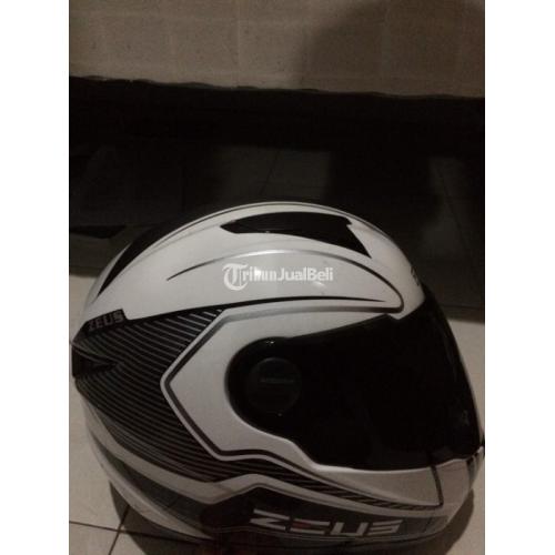 Helm Zeus 811 Bekas Full Face Murah Normal Terawat Lengkap di Jawa ...