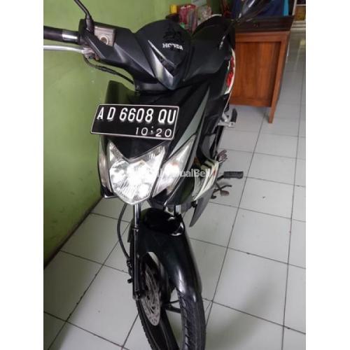 Motor Honda Blade 110 Bekas Tahun 2010 Warna Hitam Putih Lengkap Normal ...