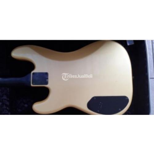 Bass Fender Jazz Bass Special Duff McKagan Signature MIM Bekas Original ...