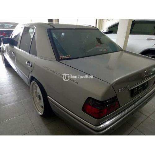 Mobil Mercedes Benz E320 Masterpiece Tahun 1998 Seken Normal Harga ...