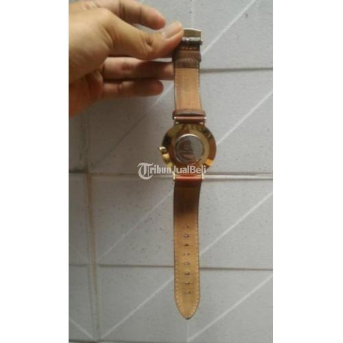Jam daniel wallington Classic B40R5 98% Mulus Hanya Minus Pemakaian Ada ...