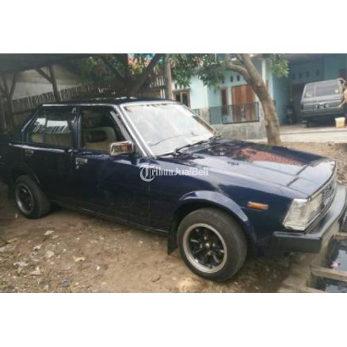 Mobil Antik Toyota Corolla DX Plus 1983 Pajak Hidup Interior Ori Mesin ...