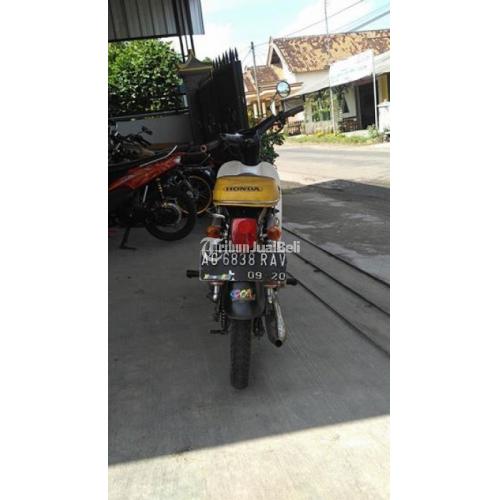 Motor Jadul Honda C86 Kalong Basic Tahun 1985 Seken Normal Pajak Hidup ...
