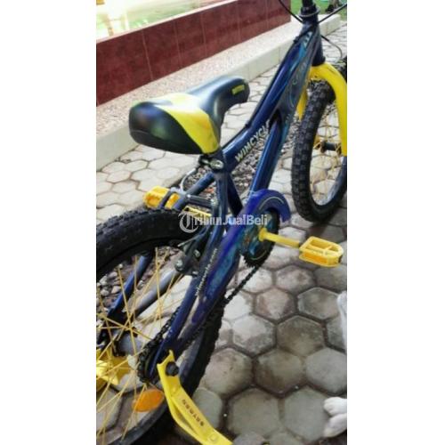 Sepeda Anak Wimcycle Mulus Bagus Frame Oke Siap untuk Anak Anda di Bali ...