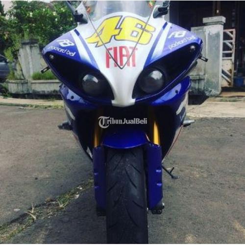 Moge Yamaha R1 2010 Limited Edition Full Modif Ban Semua Masih Tebal di ...