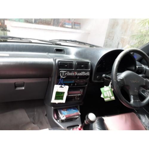 Sedan Starlet Tahun 1991 Warna Merah Maron Mesin Sehat dan Terawat ...