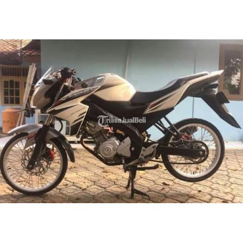 Motor Bekas Yamaha Vixion Lightning 2015 Pajak Panjang Ban Baru di ...