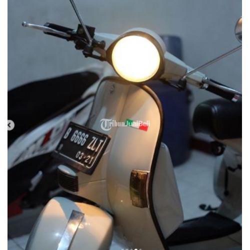 Motor Bekas Vespa Lml 4 Stroke Tahun 2010 Surat Lengkap Warna Asli Kondisi Terawat Di Jakarta