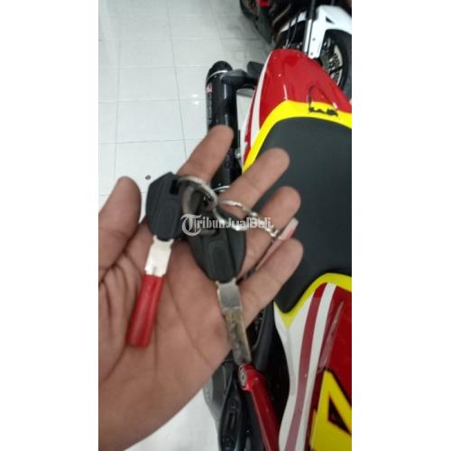 Moge Ducati Monster 795 2014 Edisi Valentino Rossi Full Paper di ...