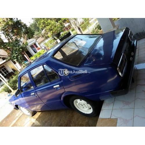 Mobil Corolla Bekas Sedan Antik Toyota Tahun 1976 Surat Lengkap Normal ...