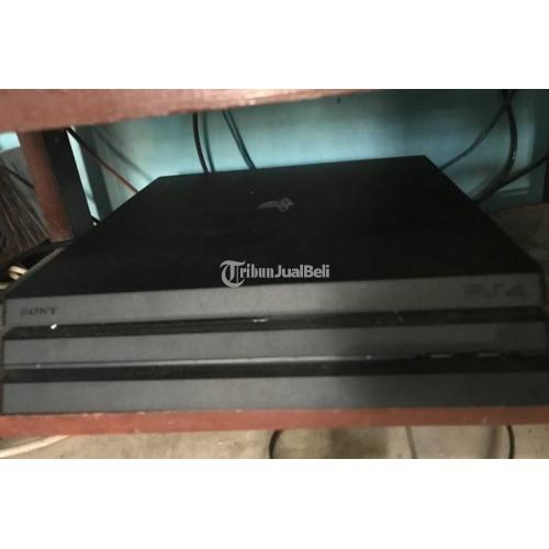 PS4 Pro Hen Bekas Mulus Fullset Normal Apik Dus Tembus Stik Ada 2 Masih ...