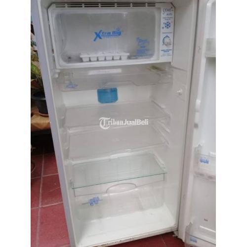 Kulkas Satu Pintu Murah Merek Sharp Second Terawat Normal Siap Pakai di ...