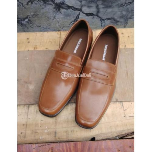 Sepatu Pantofel Yongki Komaladi Size 40 BNIB Warna Coklat Cocok Buat ...