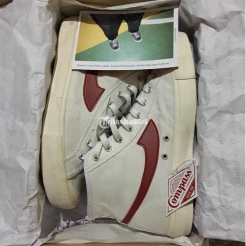 Sepatu Compass Gazelle White HI Size 41 Ada Boxnya Harga Murah di ...