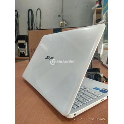 Netbook Asus E203M Bekas Like New Ram 2GB Normal Harga Nego Murah di ...