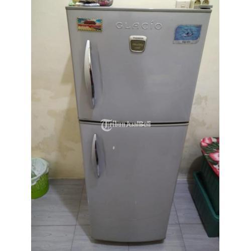 Kulkas 2 Pintu Merk Toshiba Glacio Bekas Bagus Harga Nego di Solo - Tribun JualBeli