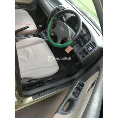 Mobil Suzuki Baleno DX Bekas Tahun 2002 Sedan Murah Pajak Baru Normal di Karanganyar - Tribun ...