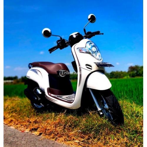 Honda Scoopy F1 esp CBS ISS REMOTE ALARM Putih Bekas Motor Tangan ...