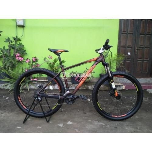 Sepeda MTB Polygon Premier 5 2019 Bekas Full Bawaan Pabrik Ban Tebal di ...
