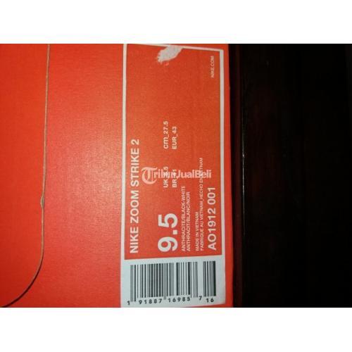 Nike Zoom Strike 2 Sepatu Lari Baru no 43 Warna Hitam di Semarang ...
