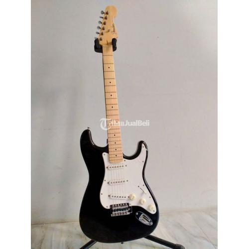 Gitar Listrik Fender Stratocaster Hitam Putih Barang Baru Harga Murah ...