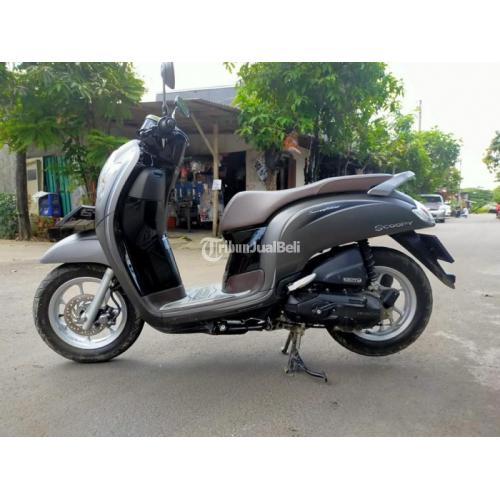 Honda Scoopy Grey 2018 Surat Komplit Pajak Hidup Mesin oke Bodi Bagus ...