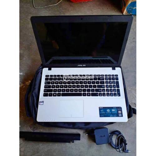 Laptop Asus X550WA Bekas Warna Putih Ram 4GB Normal Murah di Surabaya ...
