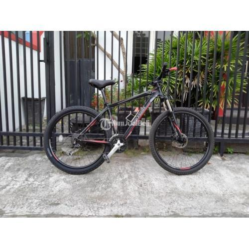 Sepeda Gunung Bekas Polygon Xtrada 5 Size M Mulus Jarang Pakai di Pare ...