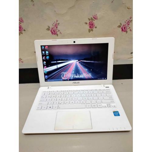 Notebook Asus X200CA Series Warna Putih Ram 2GB Windows 10 di Sidoarjo ...