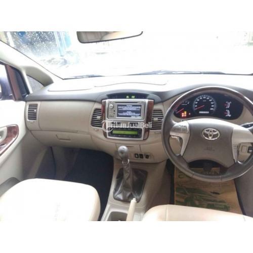 Mobil Toyota Innova 2.0 Tipe V 2011 Manual Grey KM 101rb SS Lengkap ...