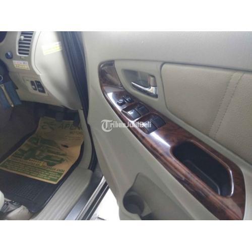 Mobil Toyota Innova 2.0 Tipe V 2011 Manual Grey KM 101rb SS Lengkap ...