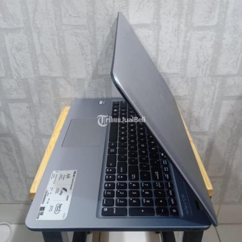 Laptop Asus X540YA Amd E1di7010 Gen 7th Ram 2/500Gb Bekas Normal di ...