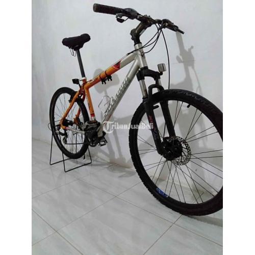 Sepeda Gunung Polygon Xtrada Ukuran 26 Sped 3x8 Full Aloy Bekas Normal ...