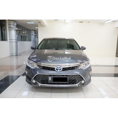 Mobil Sedan Toyota Camry 2.5 Hybrid Matic 2016 Bekas Mulus Terawat di ...