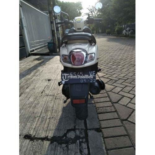 Motor Honda Scoopy 2017 Warna Cream Silver Mesin Halus Bekas Mulus di ... Motor Honda Scoopy 2017 Warna Cream Silver Mesin Halus Bekas Mulus di ...
