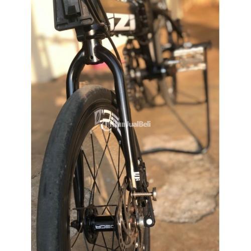 Sepeda Lipat Frame Izi Q5 Wheelset Raze 20 Bekas Fungsi Normal di ...
