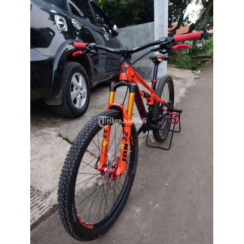 Sepeda Polygon Siskiu D5 2020 Size S Bekas Normal Upgrade di Depok ...