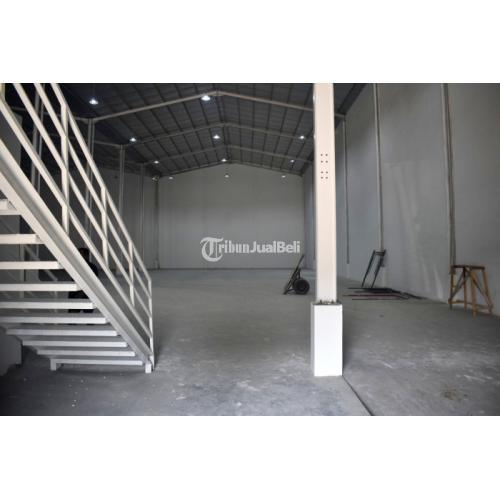 Gudang Loading Dock Baru Kawasan Industri Delta Silicon Lippo Cikarang ...