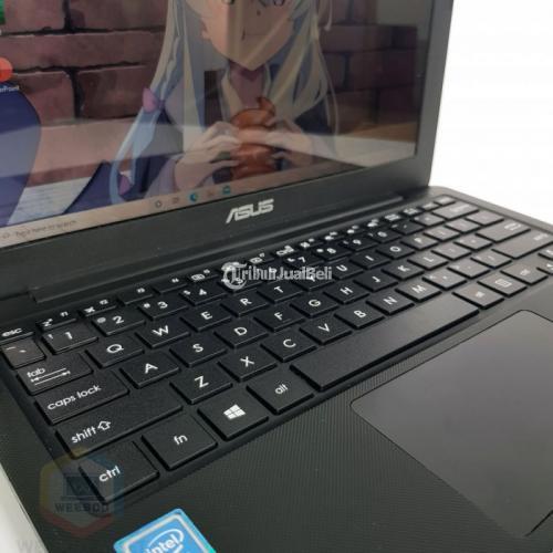 Laptop Asus E202S SSD 128GB Siap Pakai RAM 2GB Bekas Normal di ...