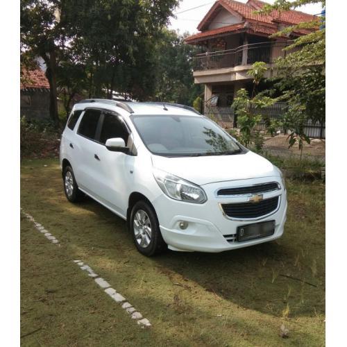 Mobil Chevrolet Spin LTZ 2014 Manual Putih Seken Siap Pakai Mesin ...