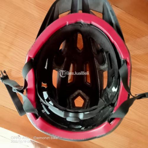 Helm Nautilus Size 58di61 Cm Bekas Normal Harga Nego di Bekasi - Tribun ...