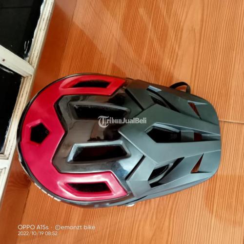 Helm Nautilus Size 58di61 Cm Bekas Normal Harga Nego di Bekasi - Tribun ...