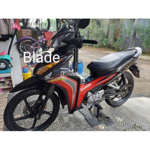 Motor Honda New Blade 2012 Hitam Merah Terawat di Jakarta Timur ...