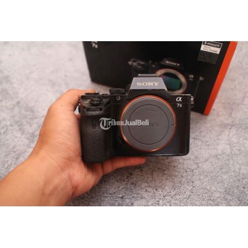 Kamera Mirrorless Sony A7II Bekas Normal No Vignette Fullset Lengkap Box di Semarang - Tribun ...