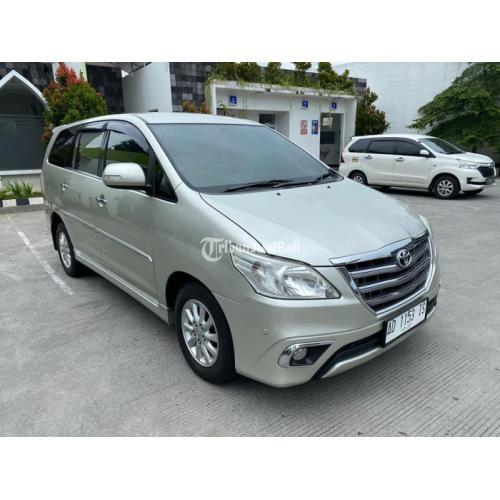 Mobil Toyota Kijang Innova Diesel 2014 Silver Seken Siap Pakai di ...