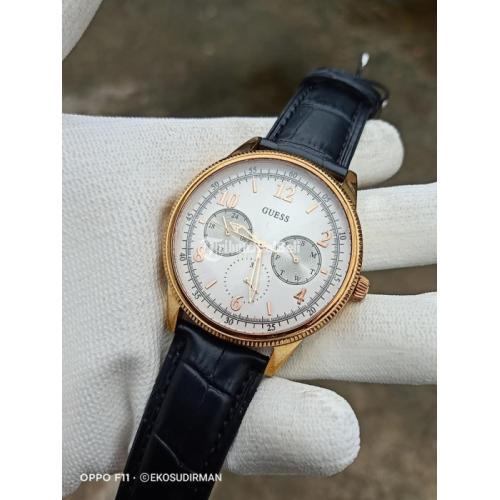 Jam Tangan Pria Guess Quartz Batre Original Bekas Normal Mulus Terawat ...
