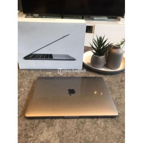 Laptop Macbook Pro 13” A1706 2017 Gold Seken RAM 16GB SSD 256GB di ...