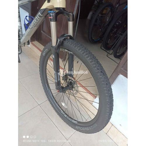 Sepeda MTB Polygon Xtrada 6 2021 Bekas Size M 27.5 Fungsi Normal di Pasuruhan - Tribun JualBeli