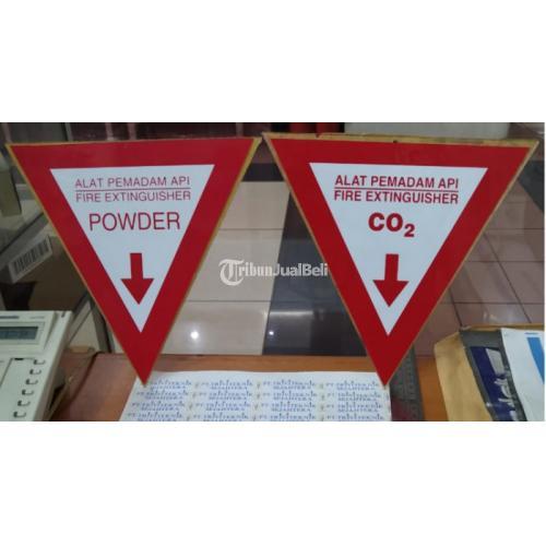 Tanda Akrilik Alat Pemadam Api Ringan, Acrylic Sign Fire Extinguisher ...
